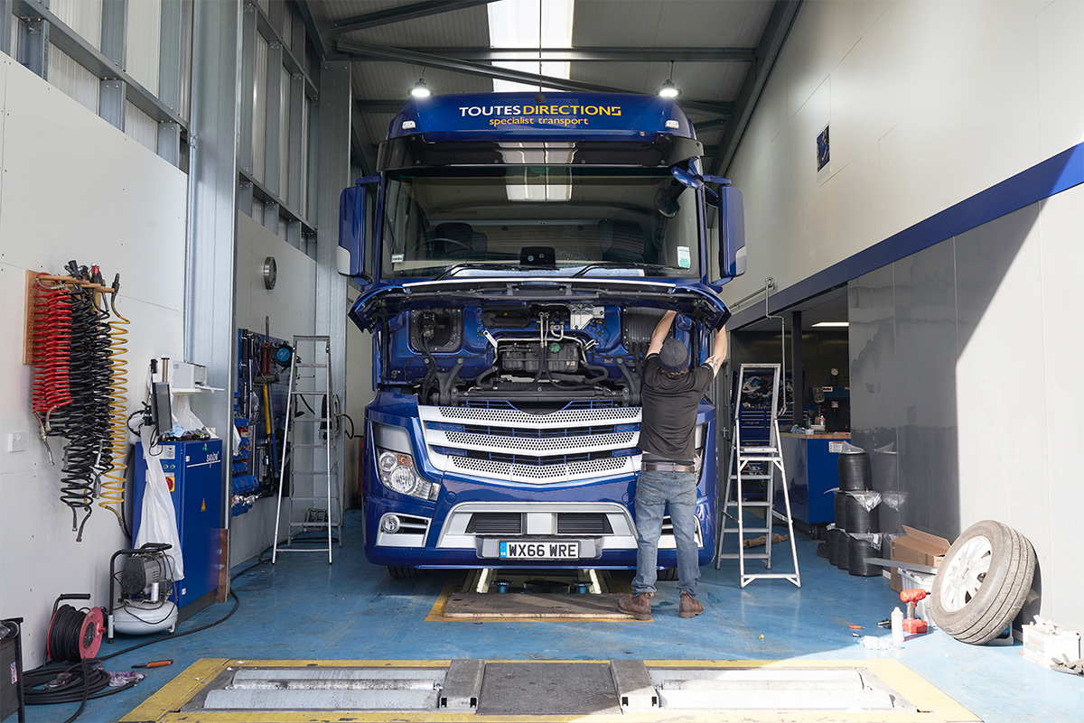 Gallery – Toutes Directions – Sheffield, Uk.