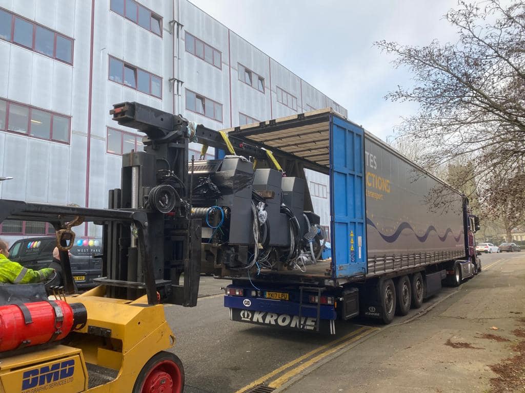 Heidelberg Delivery – Toutes Directions – Sheffield, Uk.